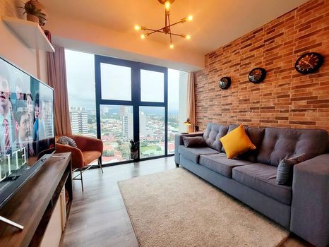 Cosmopolitan Apt 1407, 5 Star Facilities, 15m Sjo Airport, Parking, Pool, Gym - San José