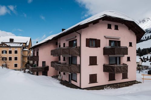 85 M² Ferienwohnung ∙ 3 Schlafzimmer ∙ 6 Gäste - Churwalden