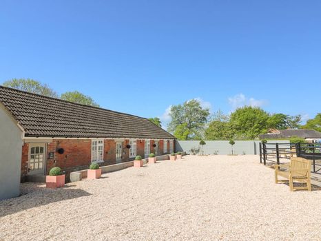 Cottage ∙ 2 Bedrooms ∙ 3 Guests - Shaftesbury