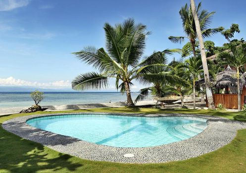 Relax in the best resort in Dumanjug? Use cozycozy!