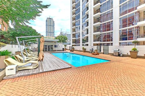 Alexandra, South Africa Apartments and Condos For Rent | cozycozy