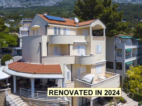 Brela Holiday homes and Villas | cozycozy