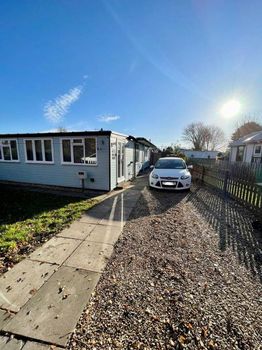 Cleethorpes Chalets Find The Best Deals On Cozycozy