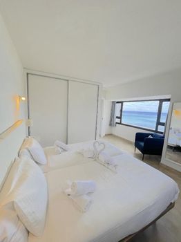 Arrecife Holiday Apartments and Self Catering | cozycozy