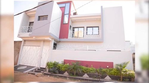 Mali Villas and Beach house | Best Price on cozycozy