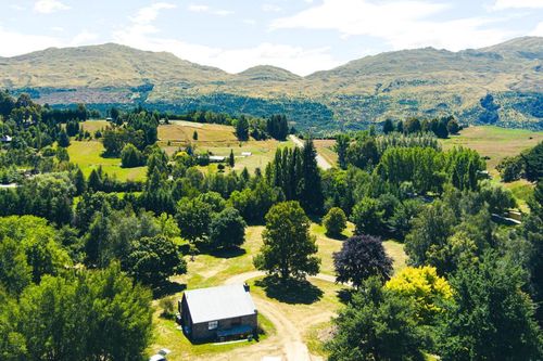Queenstown Cabin Rentals at the Best Price | cozycozy