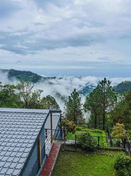 Kaladhungi Resorts at the Best Price | cozycozy