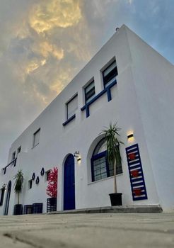 Jordan Chalet Rentals | Find the Best Deals on cozycozy