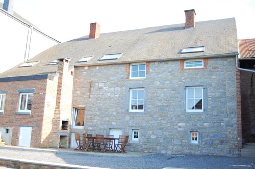 Vacances Houyet: Hébergements pas chers | cozycozy