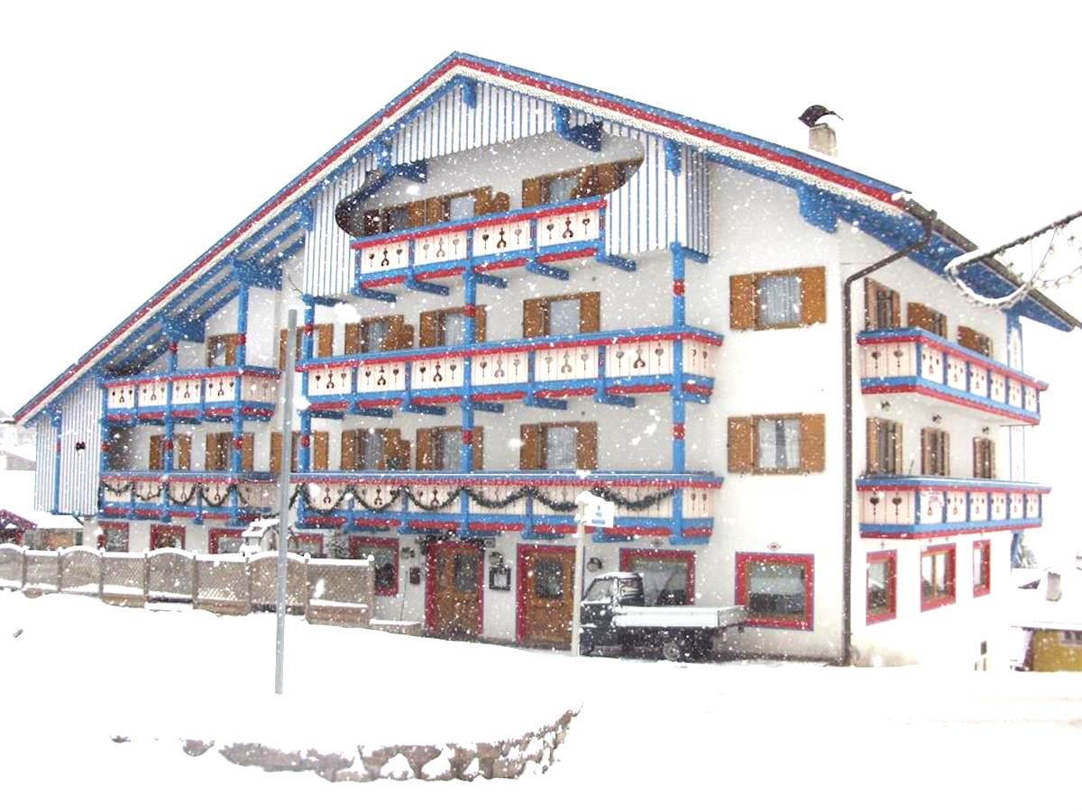 Hotel Vael - Pozza di Fassa