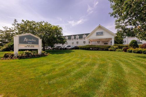 The Bluffs, Mt Desert: airbnb, hotels and vacation rentals