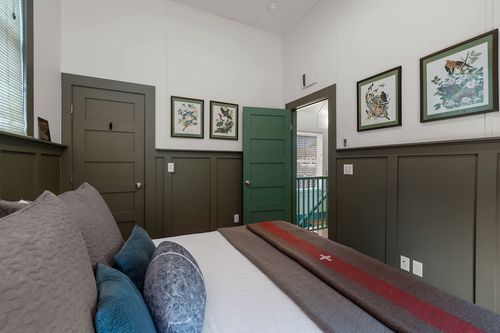 Seabrook's Cedarbrook Cottage: Hot Tub & Dog Friendly! - Santiago, WA
