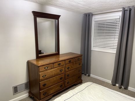 Suburban Apartment, Quiet! - Fairfax, VA