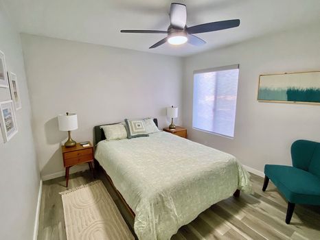 Gated Modern Getaway With Office/den, Private Patio, Tennis, Pickleball & Pools. - Palm Desert, CA