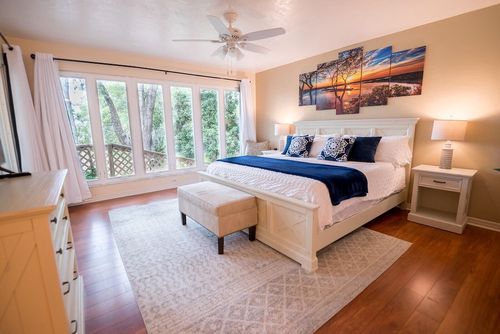 Lake House - Gorgeous Lake Views, Kayaks, Game Room, Fire Pit, Family Friendly - Mike Roess Gold Head Branch State Park, Keystone Heights