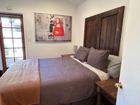 Westlake Village Country Guest Cottage In Lush Private Country Setting - Camarillo, CA