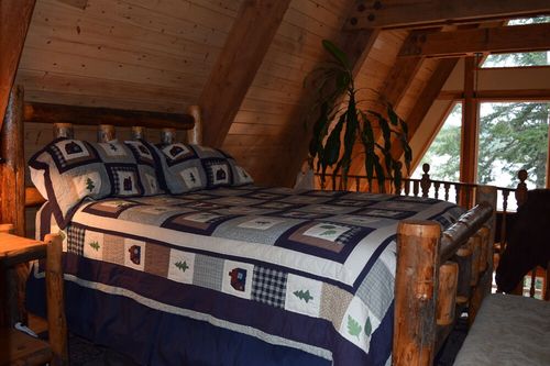 Mcdragonfly Cabin-wow! This Is Some Cabin. - Umpqua Lighthouse State Park, Reedsport