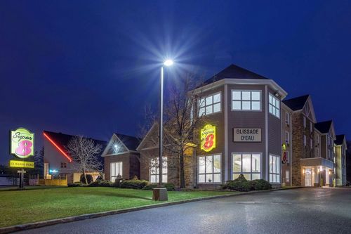 Super 8 By Wyndham Quebec City - Québec, Kanada