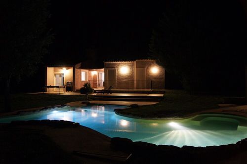 Vue Imprenable, Villa Exposée Sud, Piscine Privée, Entièrement Climatisée. - Rustrel