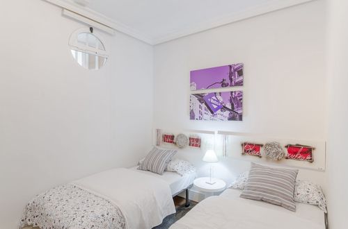 Apartamento De Diseño En El Centro De Madrid. Metro Opera / Wifi Alta Velocidad - 