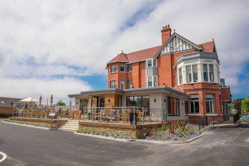 TUTTI gli hotel Rhos-on-Sea – Hotel a prezzi incredibili su cozycozy