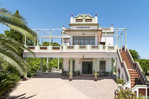Rural Farmhouse Located In An Orange Farm Itself - Alzira