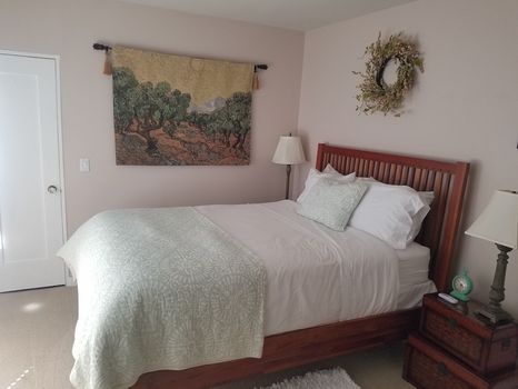Charming Cottage Walking Distance To Everything - Santa Barbara