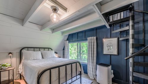 Kenzie Lodge 'Youthful, Informal & Stunning' A-frame, Pet Friendly - Ruidoso Downs, NM