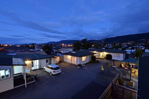 Richmond Motel & Holiday Park - 