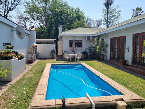 Best hotels in Thabazimbi on cozycozy.com