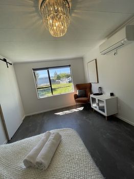 Cabins in Lumsden, New Zealand via cozycozy