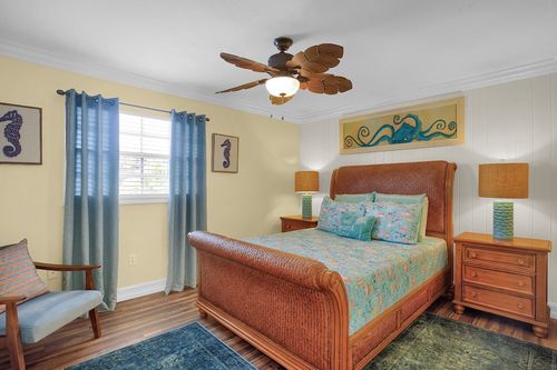 Flakey's B&b In The Heart Of Islamorada - Islamorada, FL