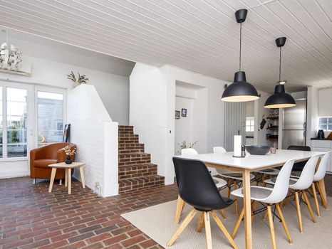 8 Person Holiday Home In Romo - Rømø