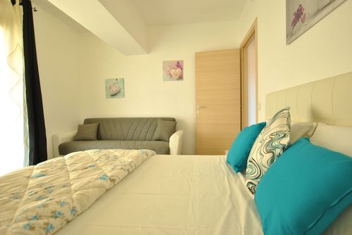 Smeralda Flats No. 4 - Bright Apartment With Large Covered Terrace - Olbia