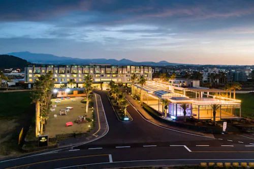 Uni Hotel Jeju - Jeju