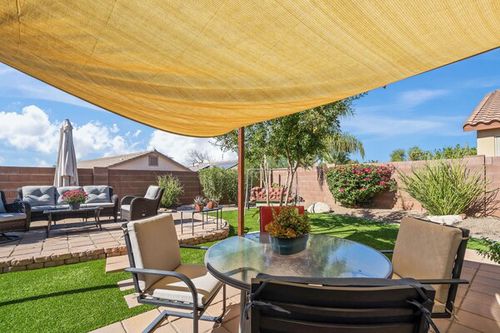 Serene Vacation Home - Trails, Golf & Dining! - Marana
