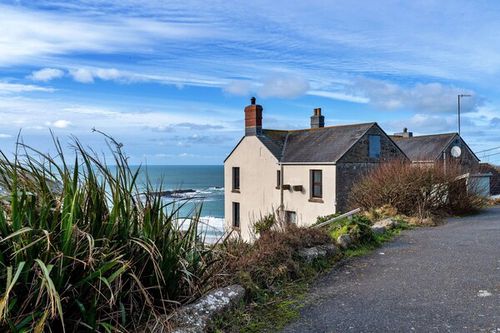 Finest Retreats - Longships - Saint Just