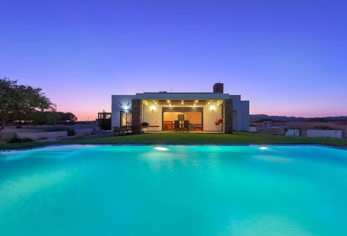 Cristelia Luxury Sea Front & Pool Villa - Islas de Rodas