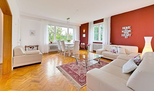 Holiday Apartments and Self Catering at the best price | cozycozy