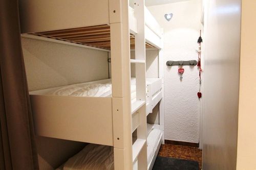 À 70m Des Pistes De Ski, 1er éTage, Balcon, Télévision, Casier à Ski, 30m², Alpe D'huez - L'Alpe d'Huez
