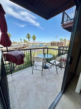 Havasu Lakeside Retreat! London Bridge Water Views - Lake Havasu City, AZ