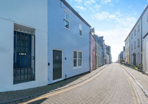 Bwthyn Redwing - Two Bedroom House, Sleeps 4 - Saundersfoot