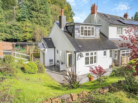 2 Bedroom Accommodation In Rudry, Near Cardiff - Newport