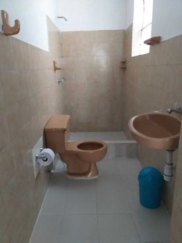 La Casa Está Ubicada Cerca Al Centro, Parqueadero Gratis Para Vehículo Mediano. - Popayán