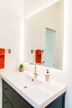 Upscale Laneway Loft Near Downtown | A/c, Wifi - Calgary