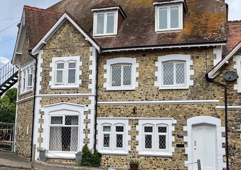 Beach Court - Two Bedroom House, Sleeps 4 - Beer