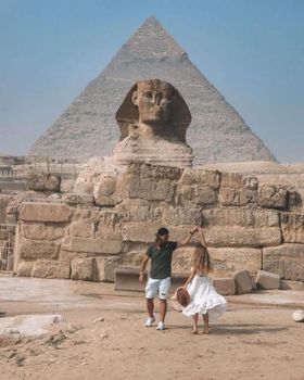 Master Kings Of The Pyramids And Sphinx - Giza