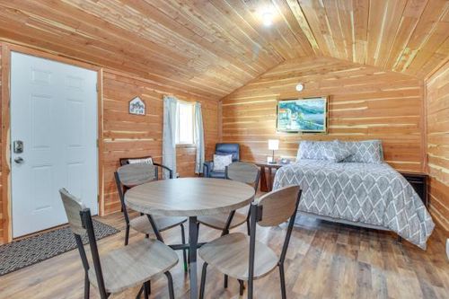 Cabin 2 Mi To White River Great For Anglers! - Bull Shoals, AR
