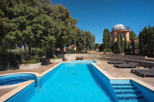 Stars And Olives Retreat - Krnica