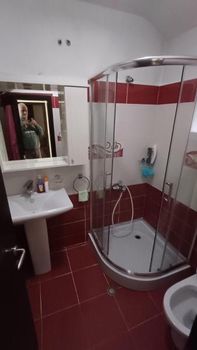 Shtepi Per Miq - Korçë